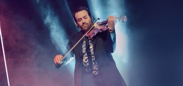 Shine Music Video by Ali Nemati on Radio Javan