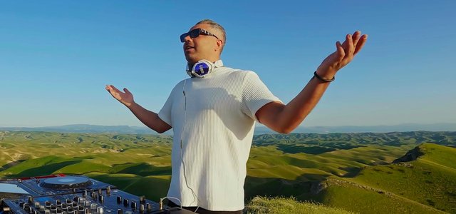 Weekend Live (Episode 8) - Music Video by DJ Fere