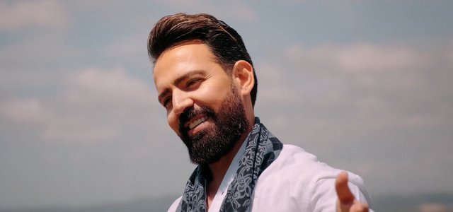 ادوین کیه کیه - Kie Kie Music Video by Edvin on Radio Javan