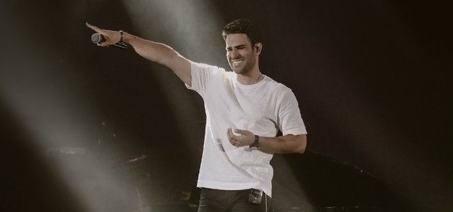 Dozde Daryaei (Live) - Music Video by Evan Band