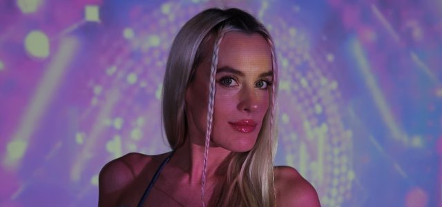 Bala - Music Video by Farnaz Michelle