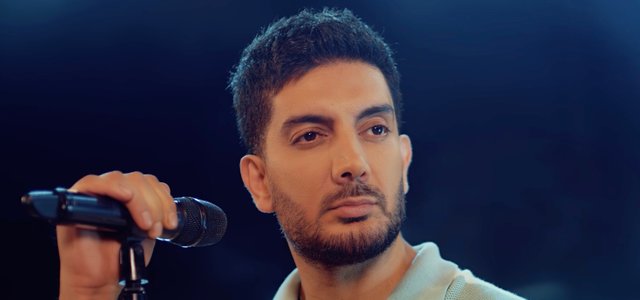 شادمهر عقیلی حس خوبیه - Hesse Khoobie Music Video by Shadmehr Aghili on Radio Javan