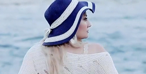 Adat - Music Video by Helen