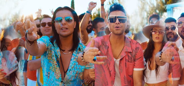 Ba To Mastam - Music Video by Kamran & Hooman