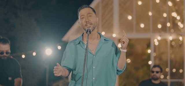 Hamin Alan Music Video by Mohamadreza Rahnama on Radio Javan