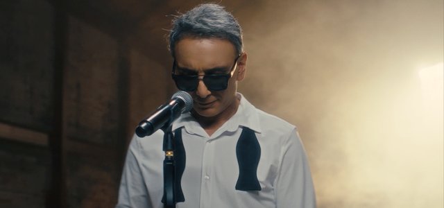 Hagh Bedeh - Music Video by Shadmehr Aghili