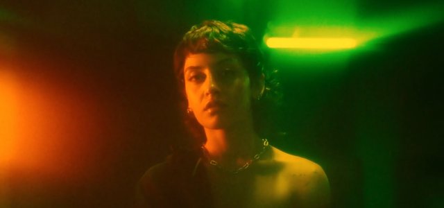 Yad Music Video by Tamara on Radio Javan