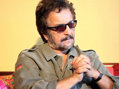 Interview With Masoud Assadollahi - Music Video by Zarebin