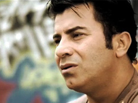 Jamshid Releases New Video 'Pak Sho'